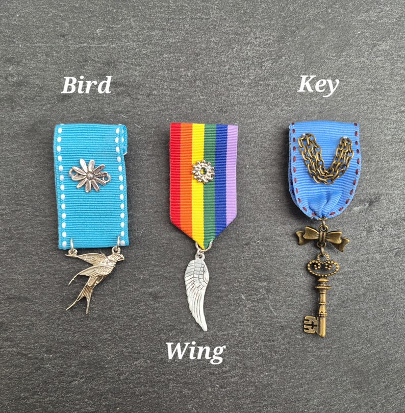 NOVELTY MEDALS Honour Badge Costume Fun AWARD Merit Reward Trophy ...