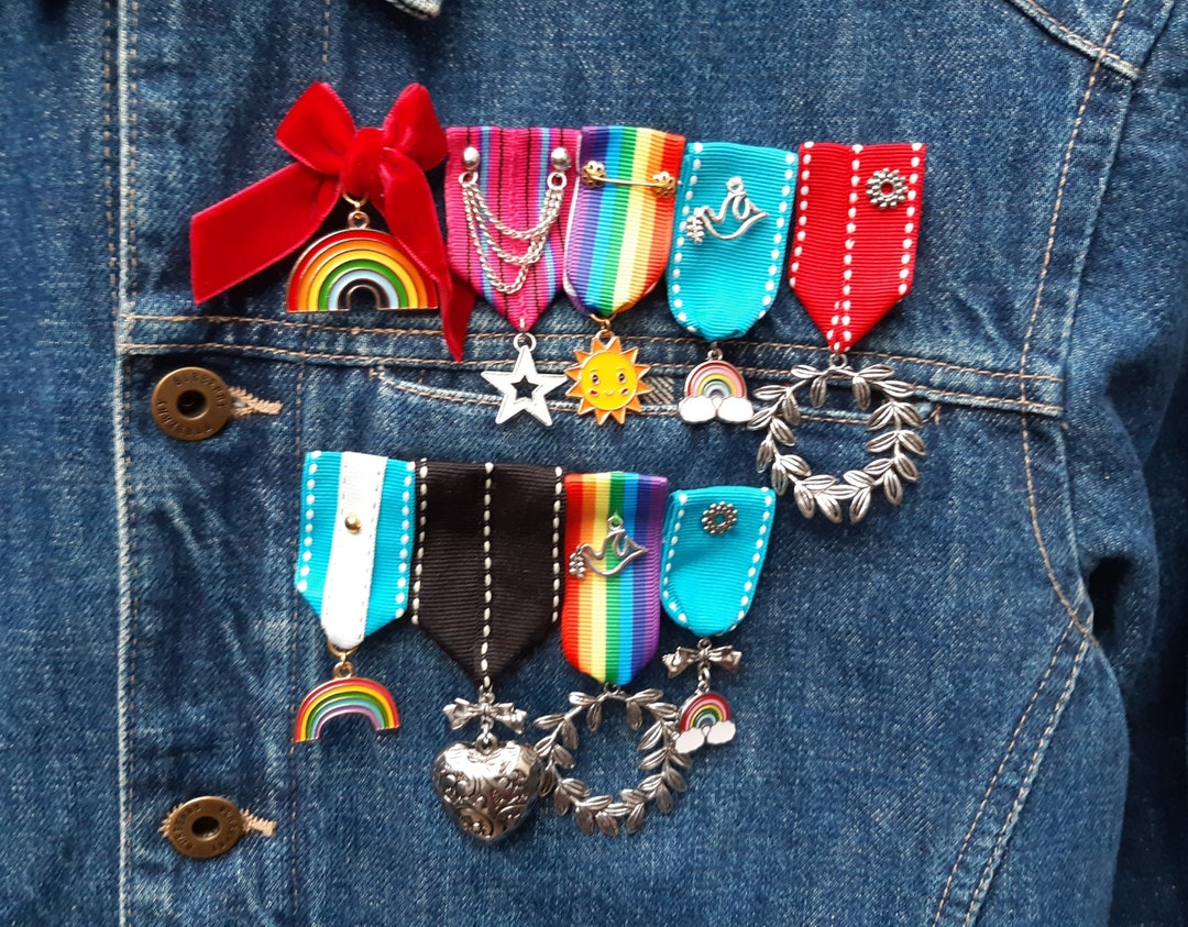 NOVELTY MEDALS Honour Badge Costume Fun AWARD Merit Reward - Etsy