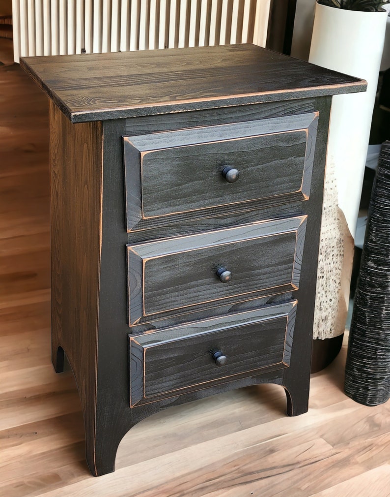 Rustic Night Stand - 3-drawer Dresser - Distressed Wood End Table for ...