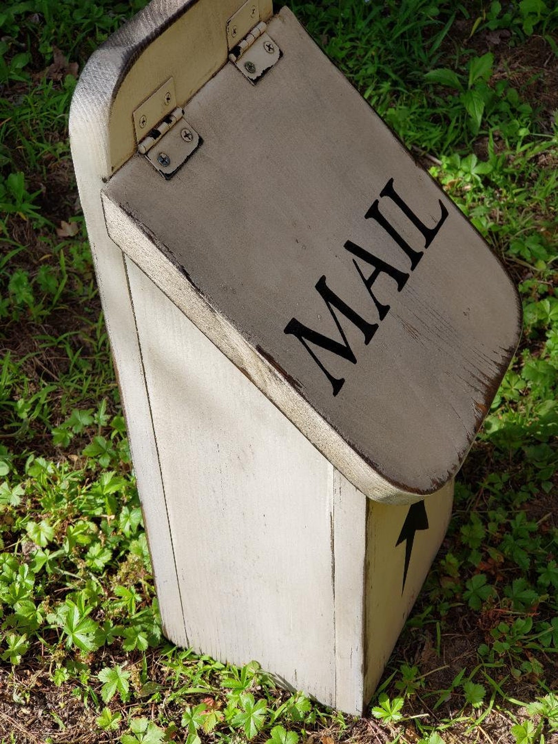 Rustic mailbox / Farmhouse mailbox / primitive mailbox / | Etsy