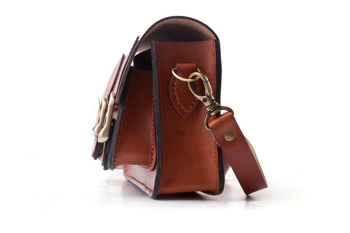 Classic British Satchel Bag Tan Leather Cross Body Bag - Etsy