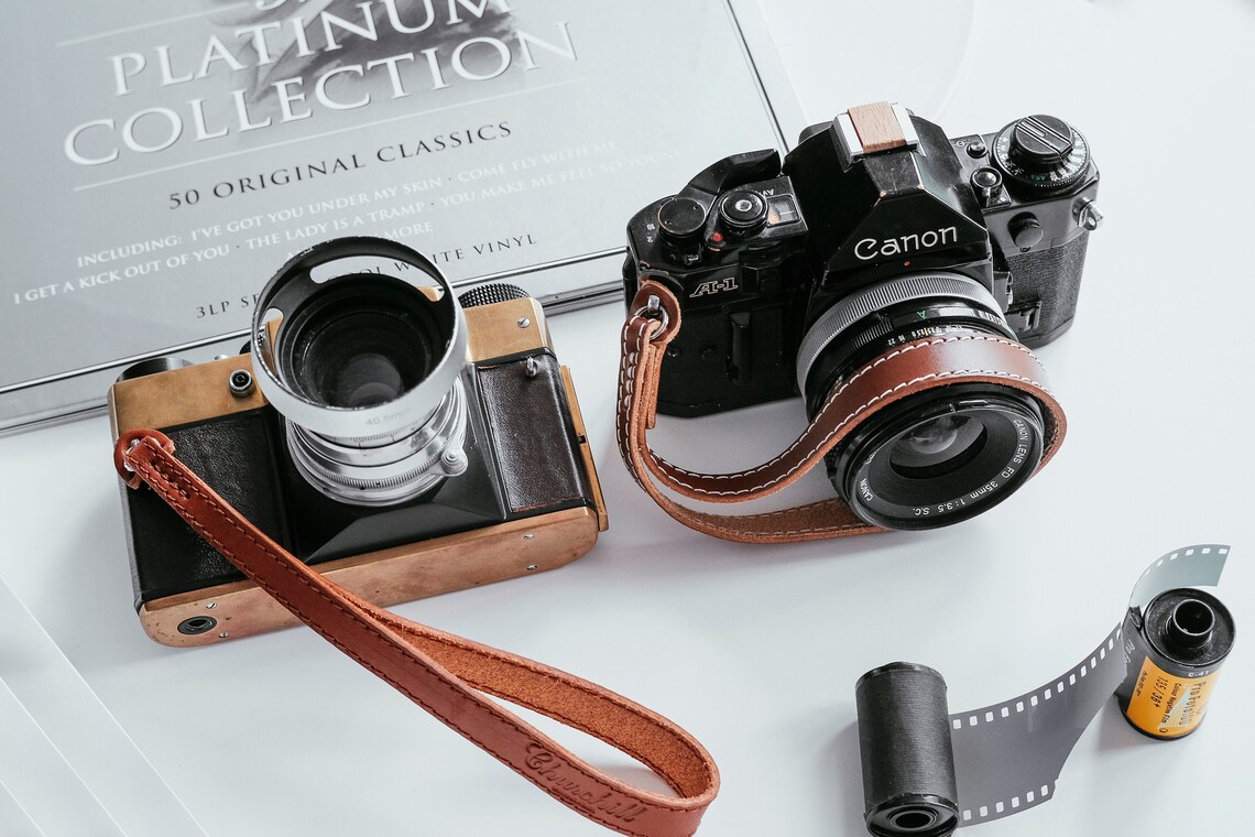Leather Wrist Camera Strap Photographer gift Hand Wrist | Etsy