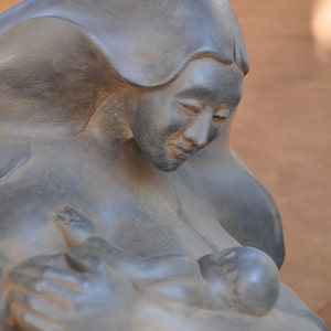 Mother and Child Figurative Resin Sculpture, Lactation Art, Motherhood ...