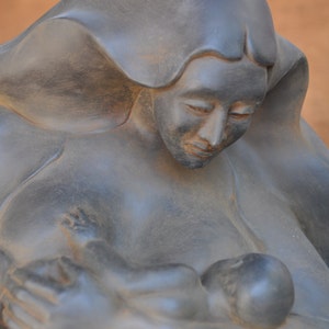 Mother and Child Figurative Resin Sculpture, Lactation Art, Motherhood ...