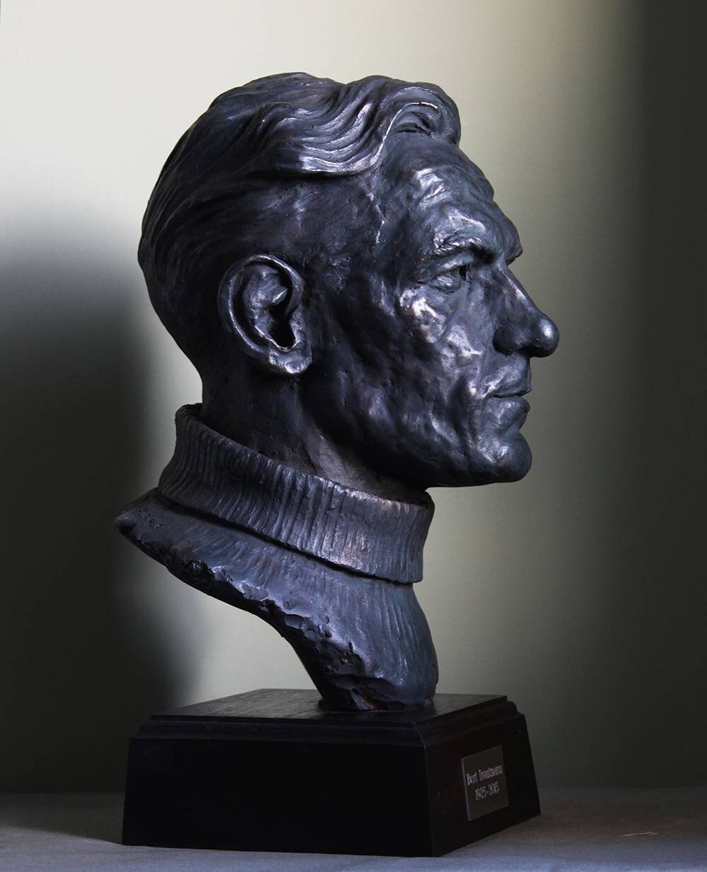 Bronze Resin Bust of Legendary Manchester City FC Goalkeeper Bert ...