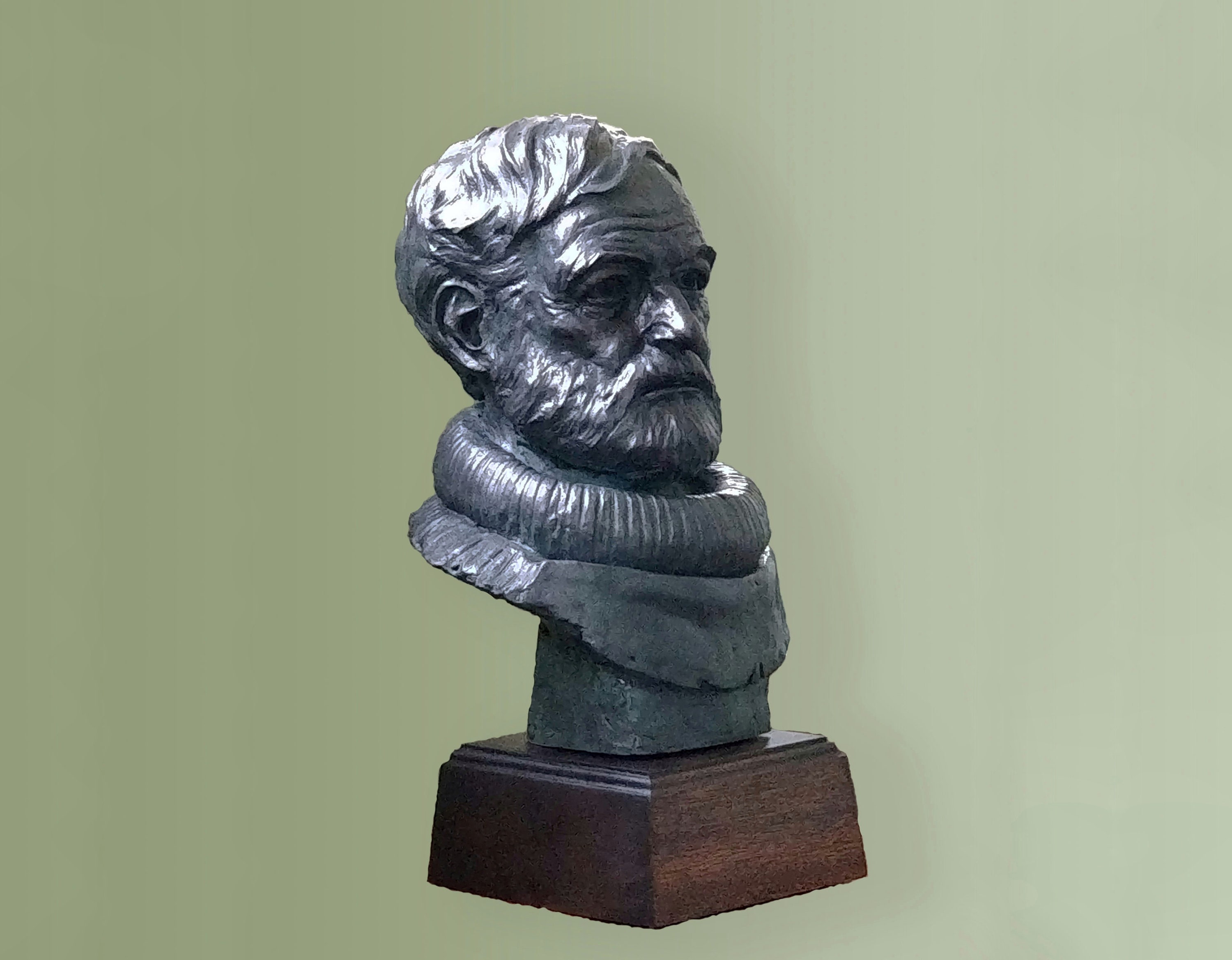 Bust of Ernest Hemingway - Etsy