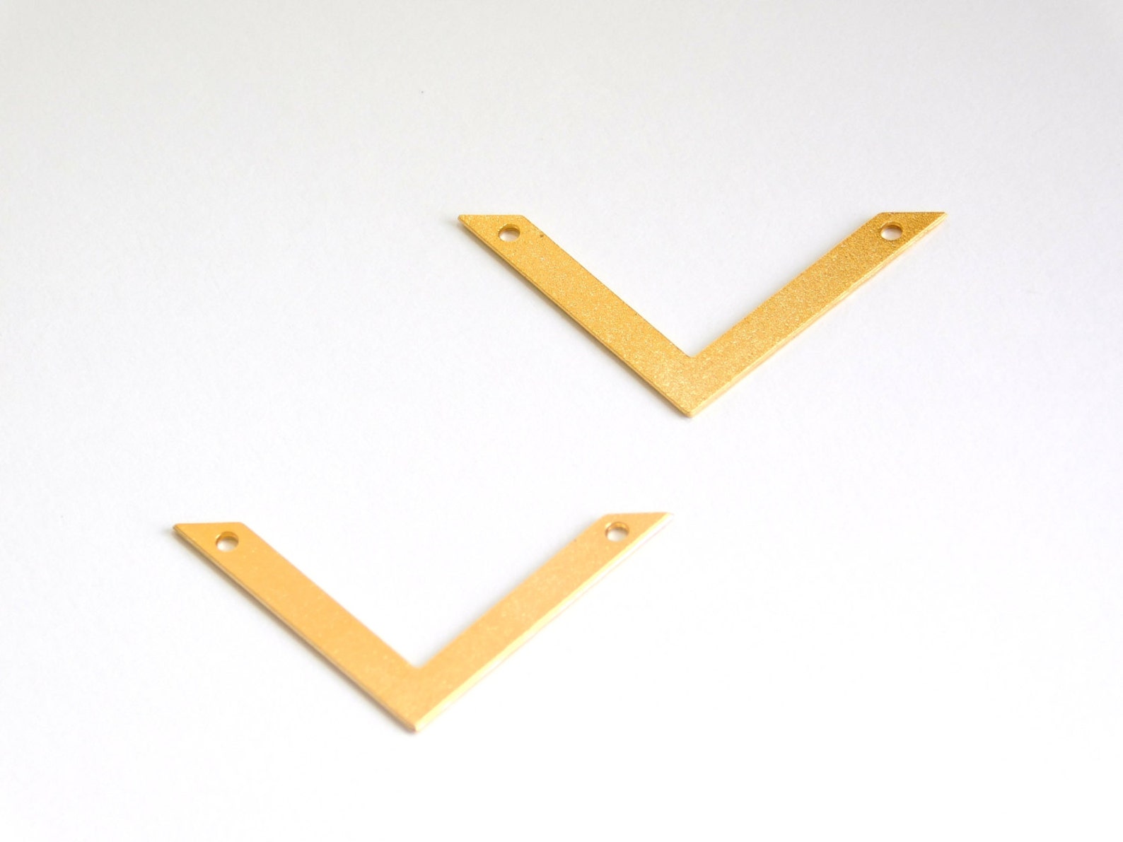 Gold Corner Shape 2 Pcs Geometric Chevron Charm Straight - Etsy