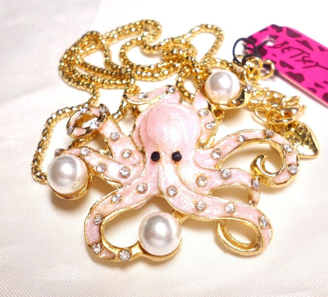 RARE Betsey Johnson Octopus Necklace / Pin Brooch Rare Light Pink Enamel, Faux Pearls, Crystals ...