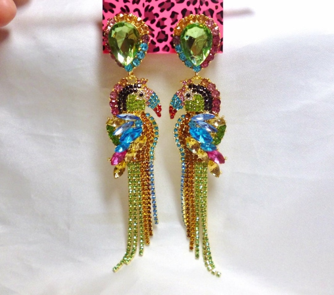 RARE Betsey Johnson Crystal Parrot Drop Earrings Rainbow Bird Tropical ...