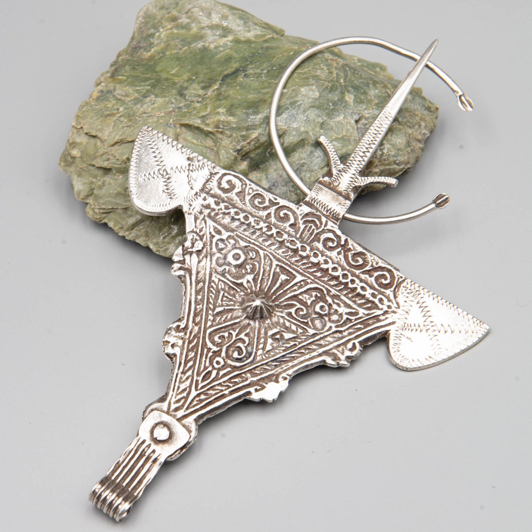 Moroccan Fibula Chased Silver ram's Head Fibula Western High Atlas haha ...