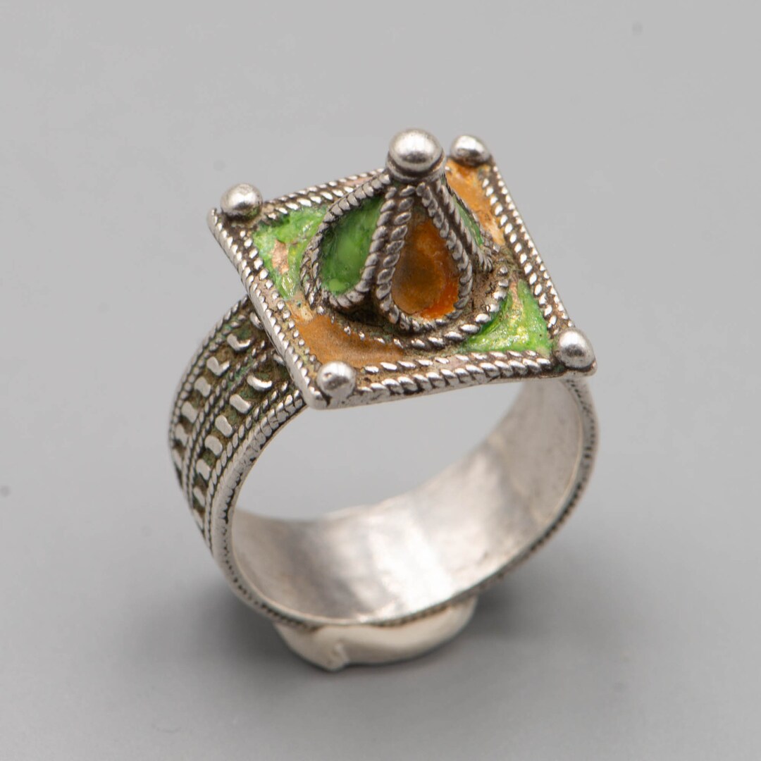 Vintage Moroccan Silver Ring True Ethnic Jewelry Authentic Old Ring ...