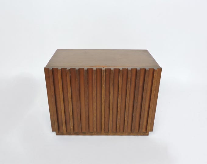 Broyhill Brasilia Style Fluted Walnut Mid Century Modern Jewelry Box - Etsy