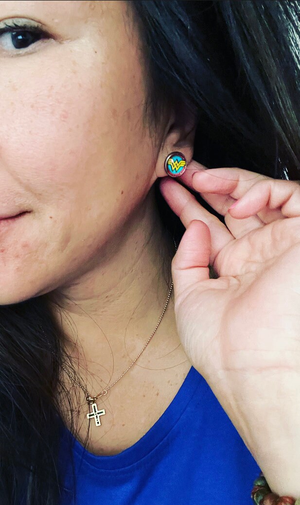 Wonder Woman Stud Earrings L Superhero Earrings L Strength L Power L ...