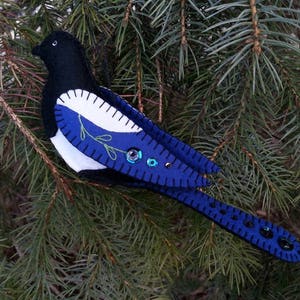 Black-billed Magpie Ornament Blue Folk Art Magpiewool Felt - Etsy Canada