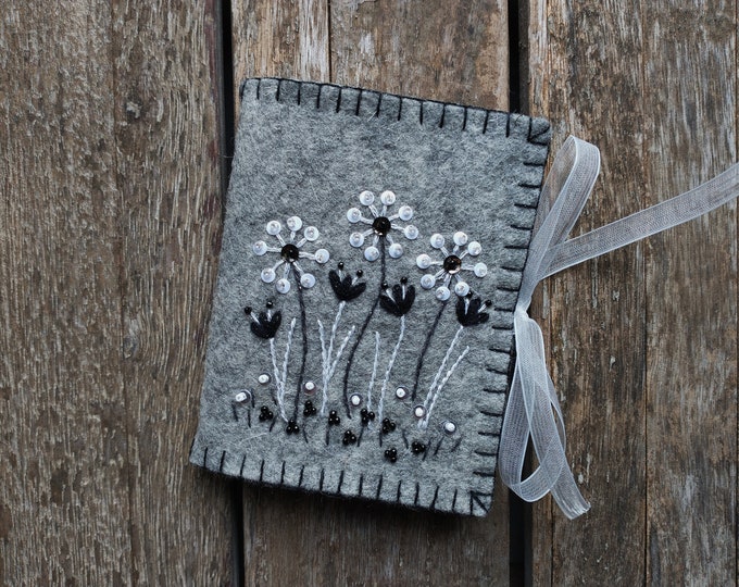 Embroidered Violets Needle Book, Embroidered Felt Needle Case, Spring ...