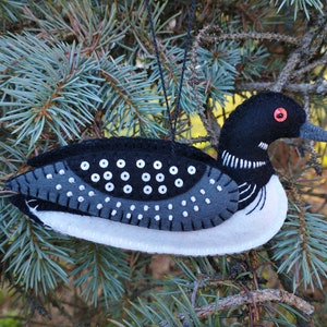 Common Loon Merino Wool Felt Ornament - Etsy