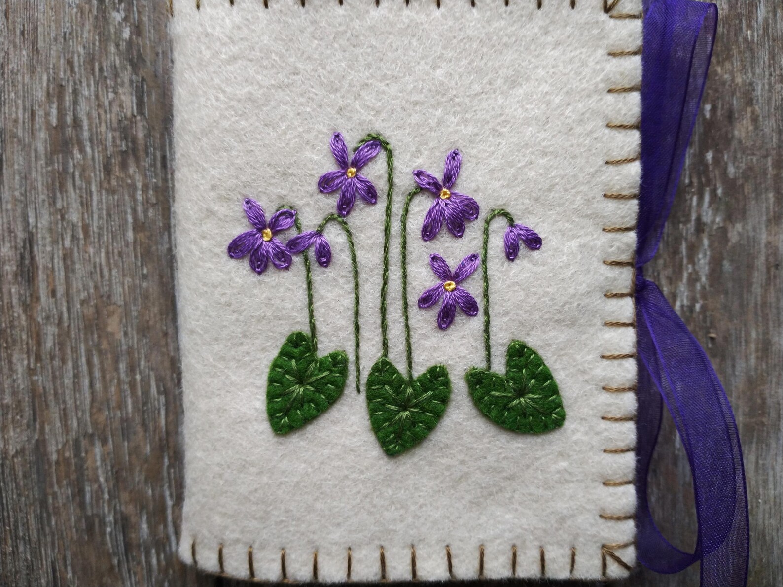 Embroidered Violets Needle Book, Embroidered Felt Needle Case, Spring ...