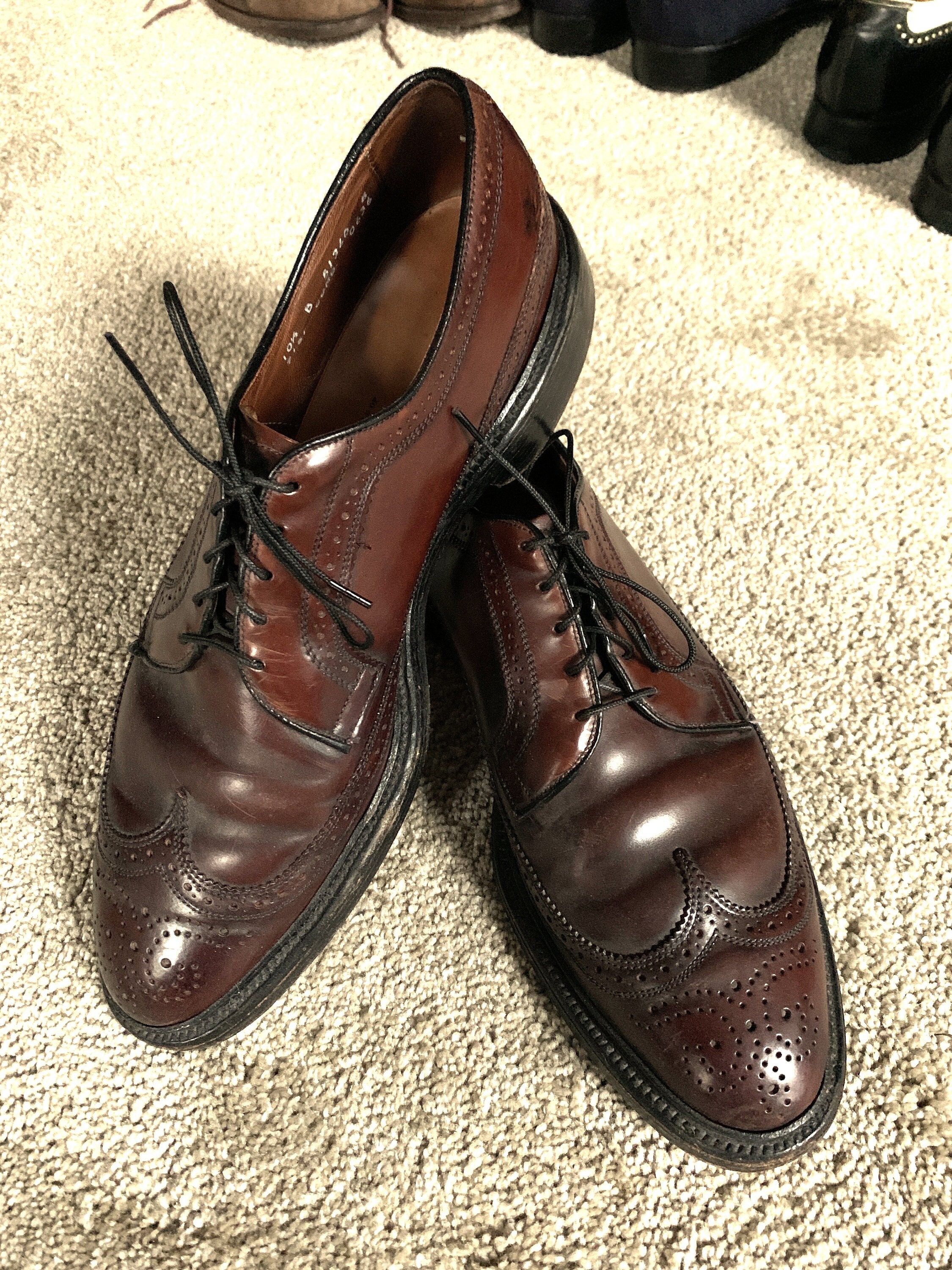 Vintage 80s Allen Edmonds Macneil Burgundy Shell Cordovan Vintage 80s Allen Edmonds Macneil Burgundy Shell Cordovan