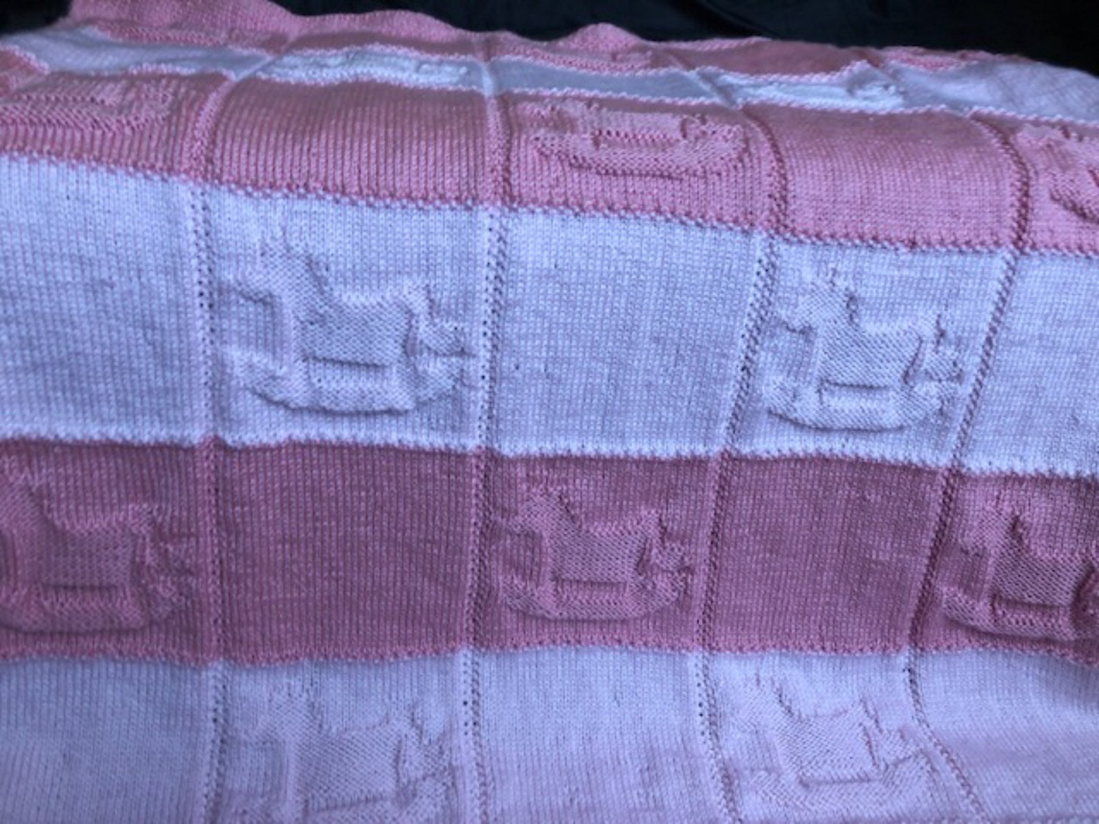 Rocking Horse KNITTING PATTERN Baby Blanket - Beginner Knit and Purl ...