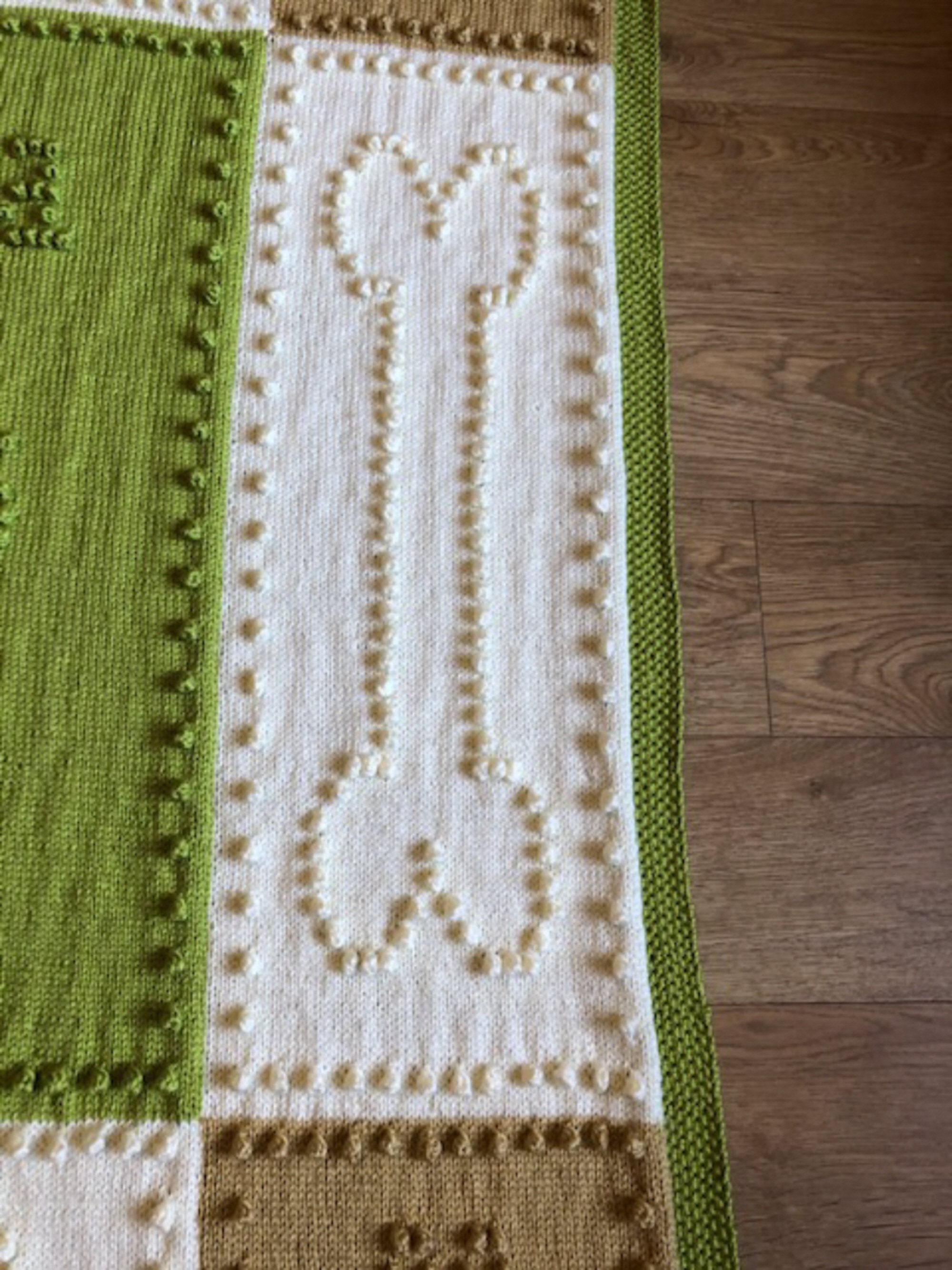 KNITTING PATTERN Dog Blanket Bobble Stitch Intarsia & Plain - Etsy