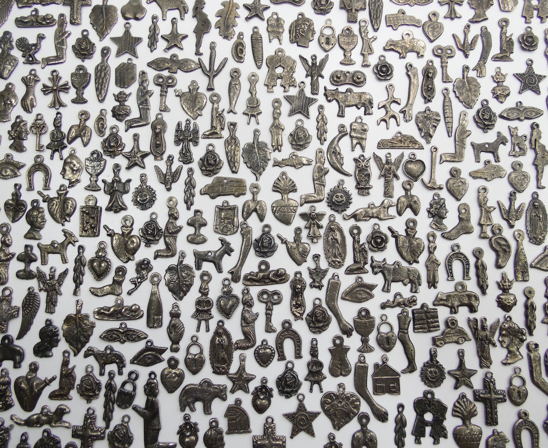 1000 MILAGROS Lot Old Silver Color black Mexican Folk Art Ex Votos ...