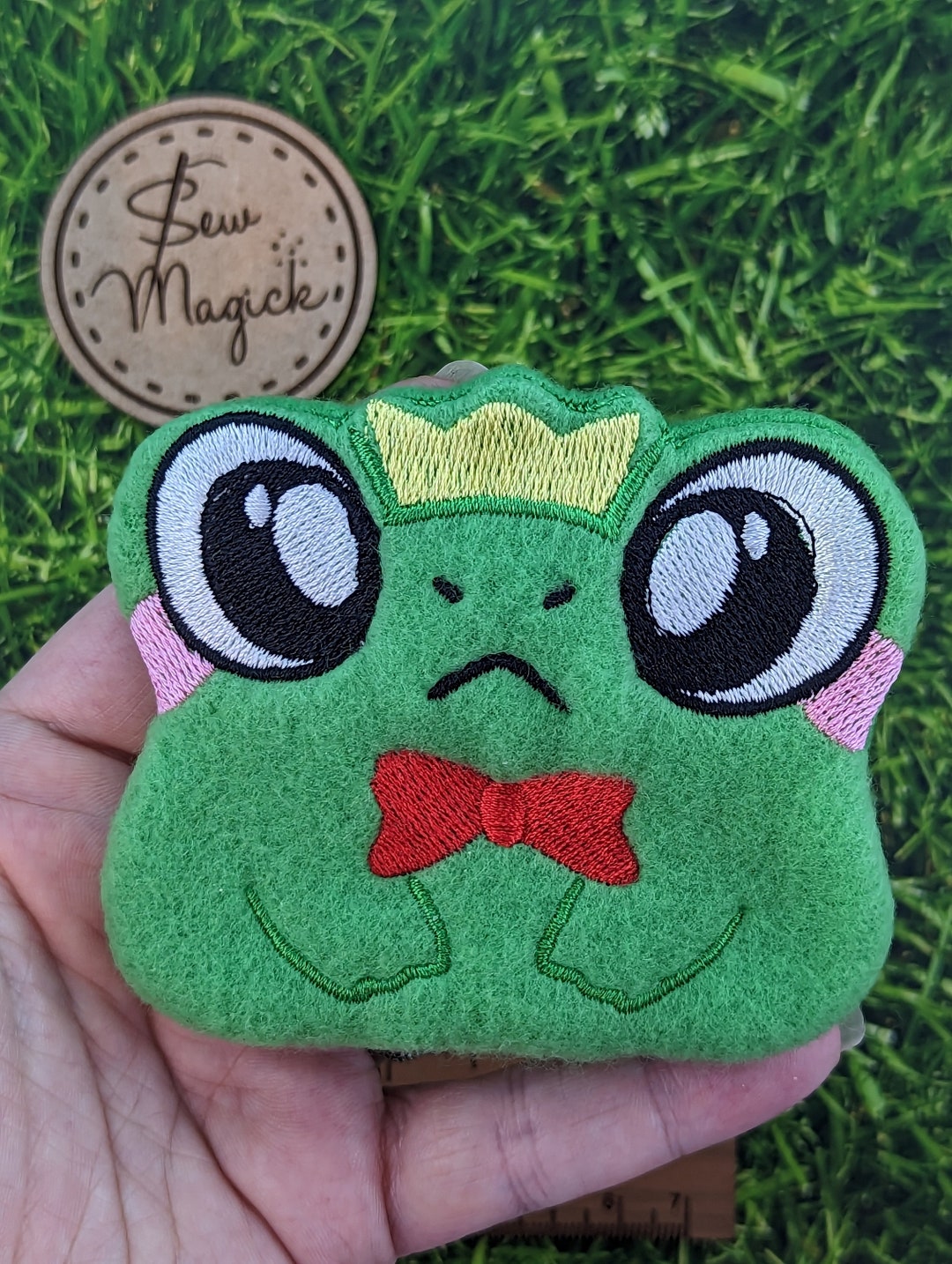 Frog Prince Chibi Kawaii Fleece Toss Toy Mint Stuffed Hedgehog Degus ...