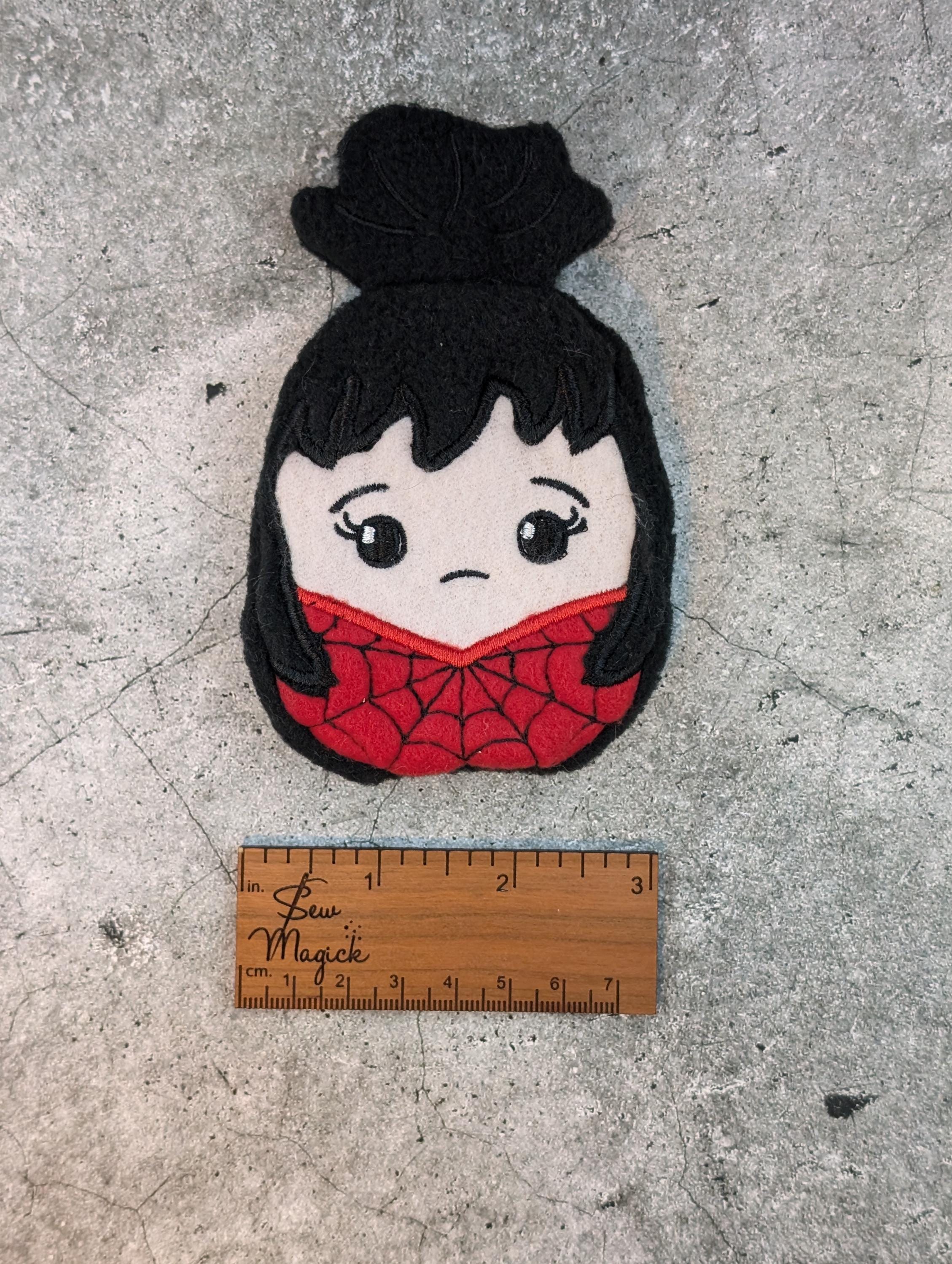Beetlejuice Lydia Sandworm Kawaii Chibi Fleece Mint Stuffed Hedgehog ...