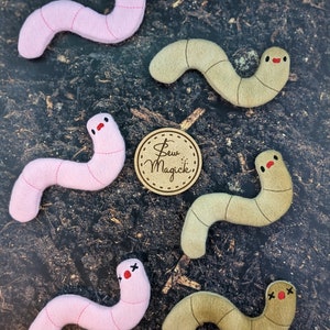 Wormiez Earthworm Superworm Chibi Kawaii Fleece Mint Stuffed Hedgehog ...