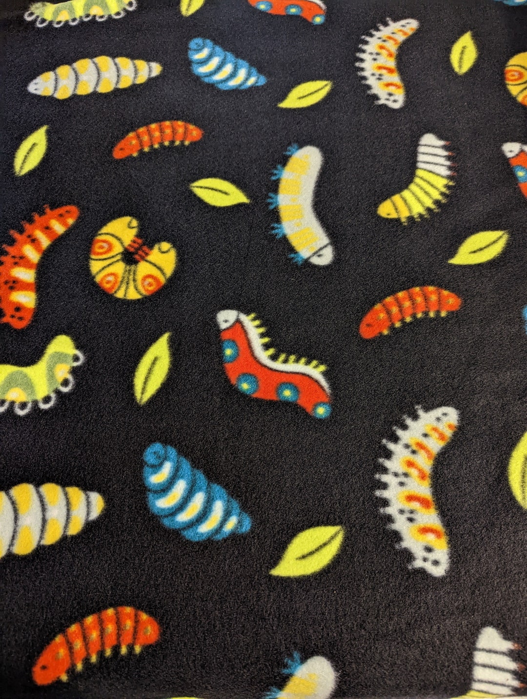 Bugs, Caterpillars, Insect Igloo Cover for Hedgehogs, Guinea Pigs, Rats ...