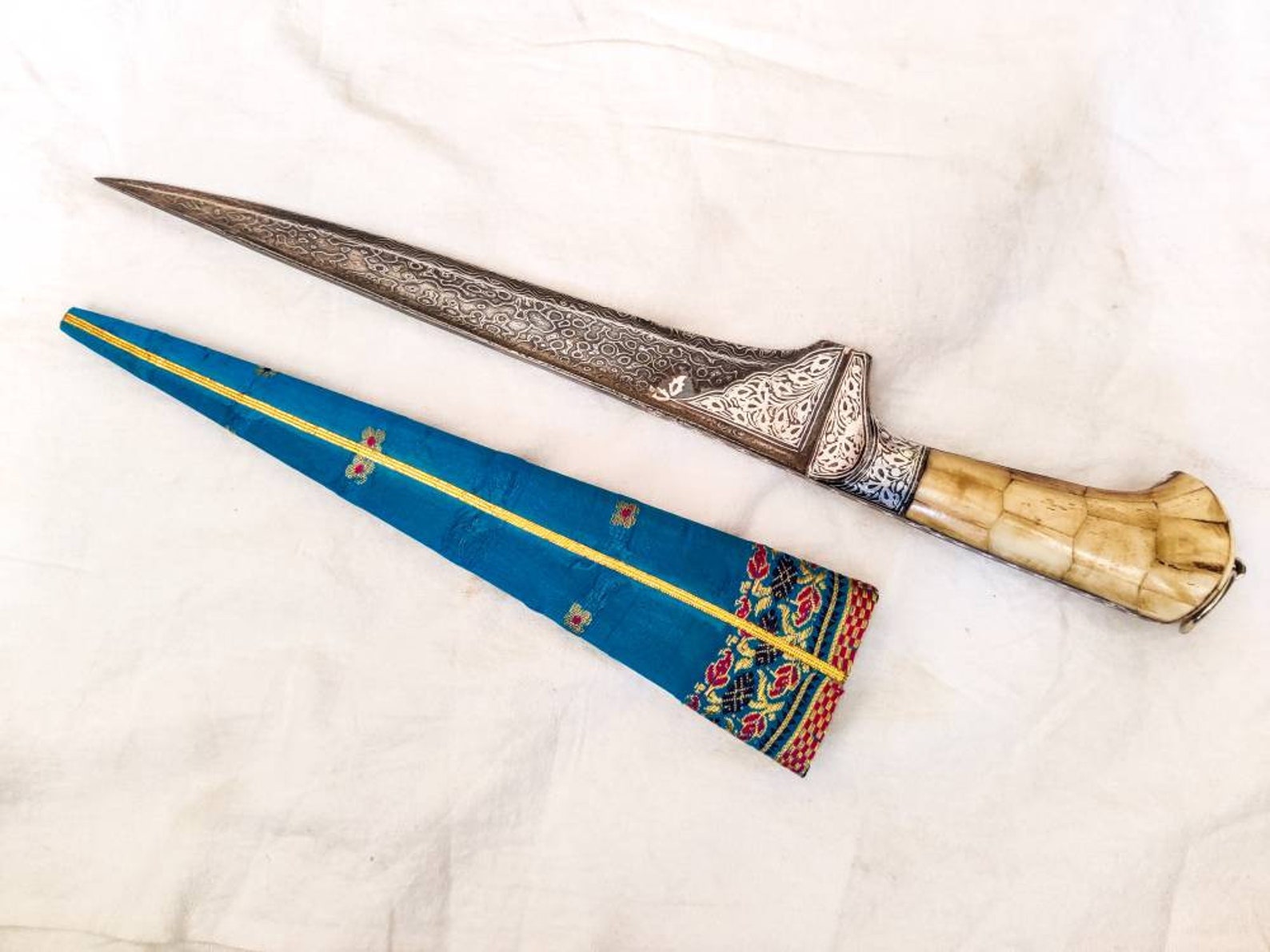 Vintage Reproduction Damascus Pesh Kabz Dagger With Bone - Etsy