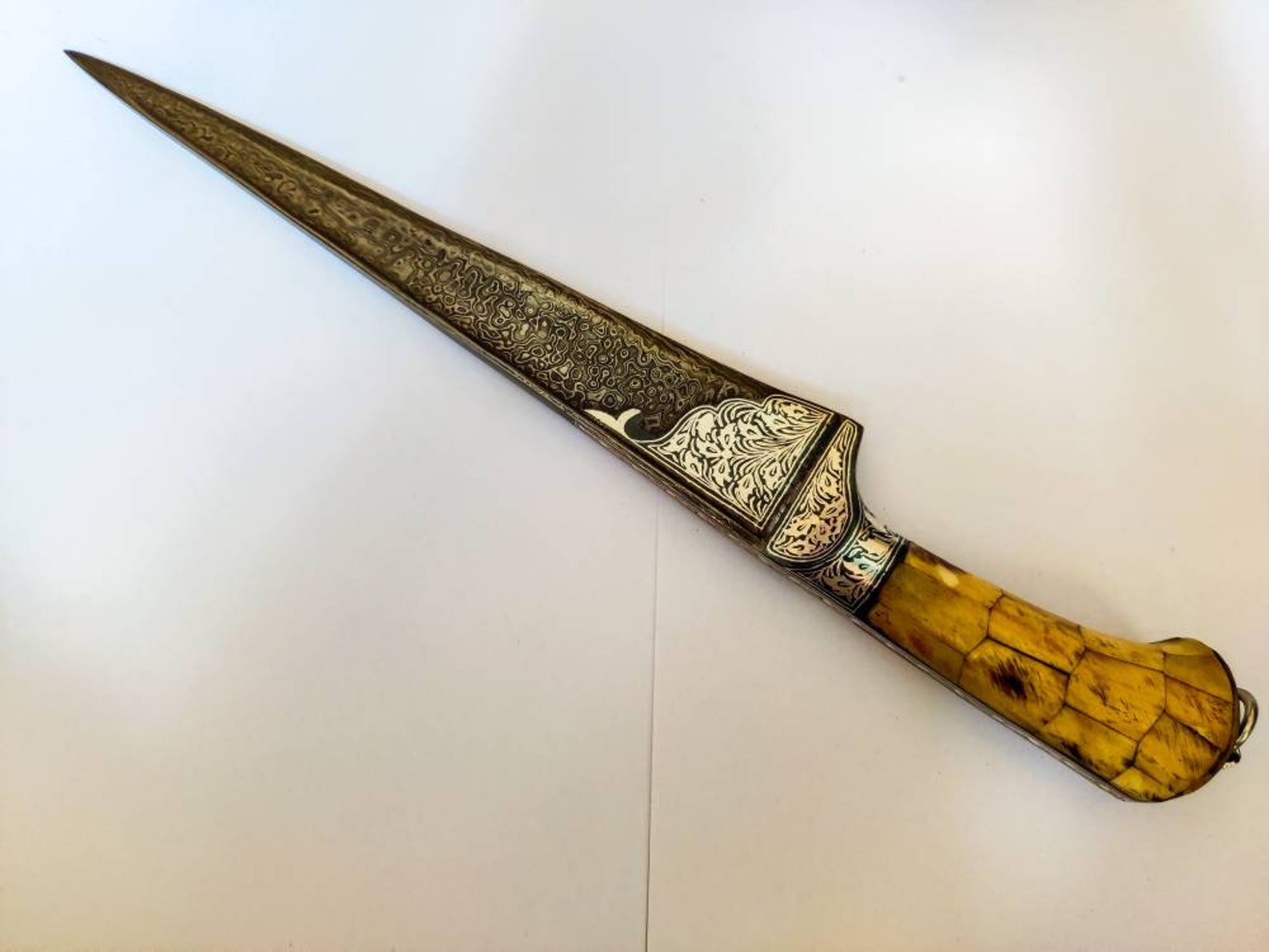 Vintage reproduction Damascus Pesh Kabz dagger with Bone | Etsy
