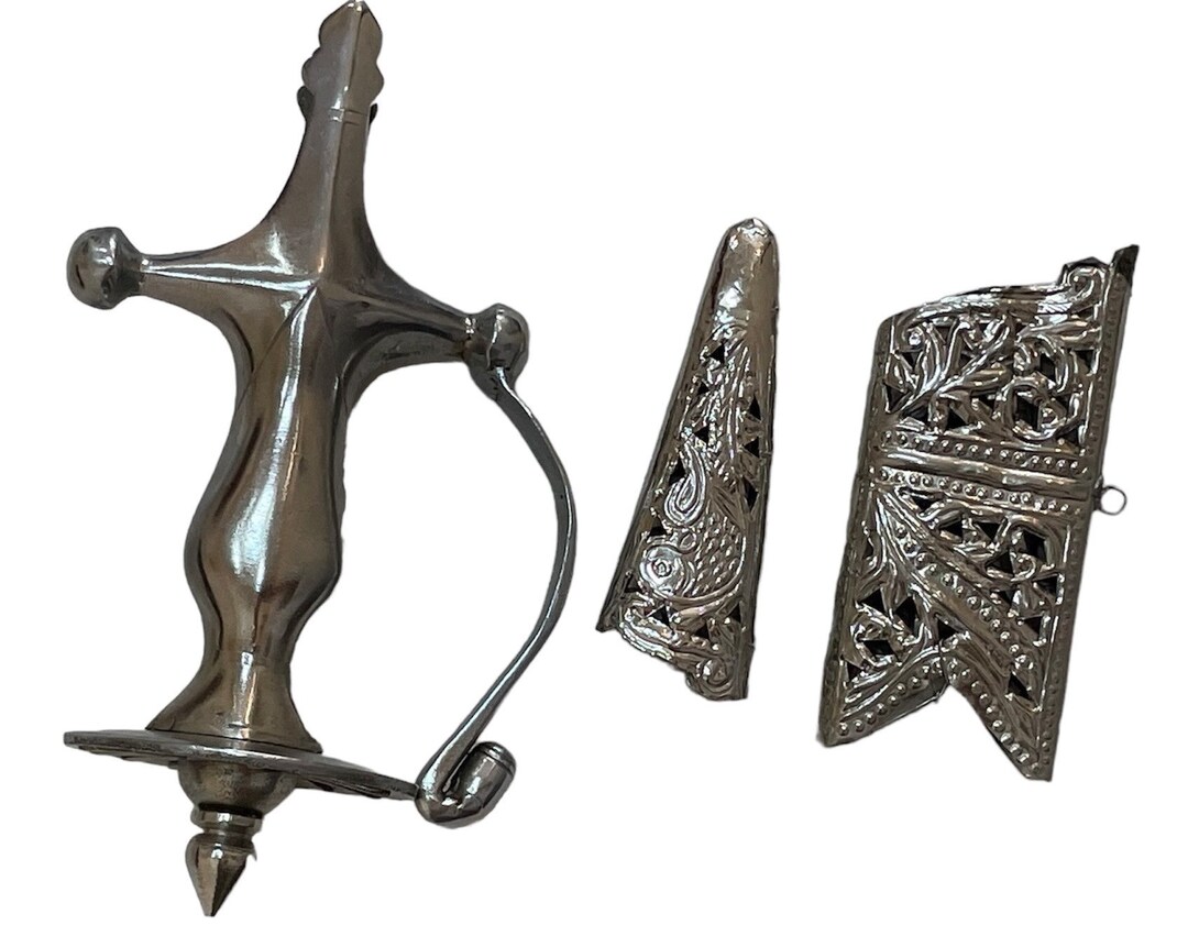 Rajput Sword Hilt Set With Top and Lower Fittings With Knuckle Guard ...