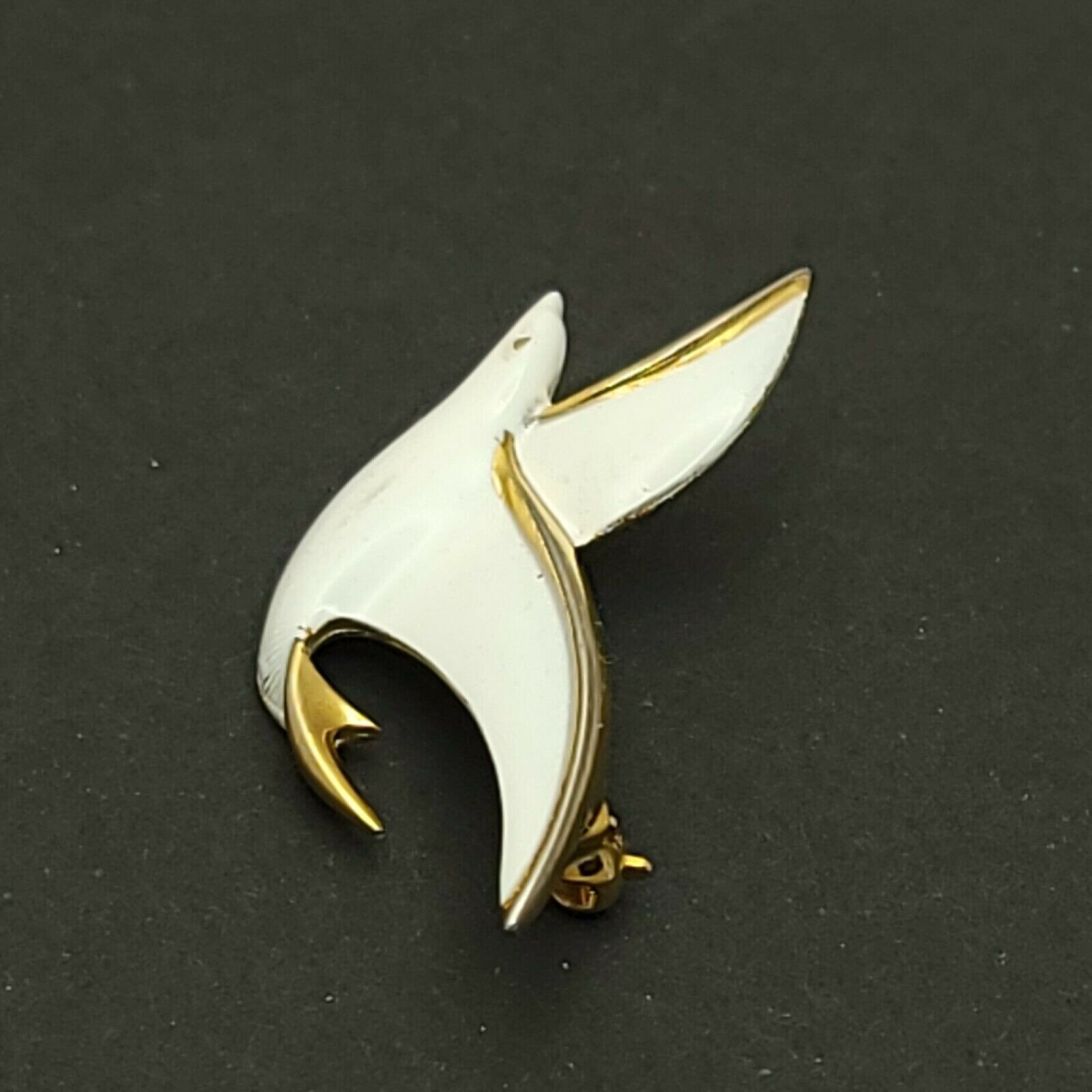 Vintage Direction One White Enamel Bird Brooch Dove Pin Gold Tone ...