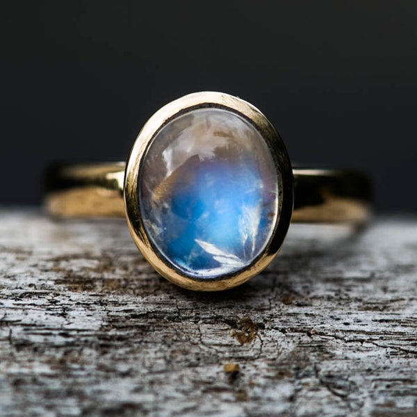 Gold Moonstone Ring - Etsy