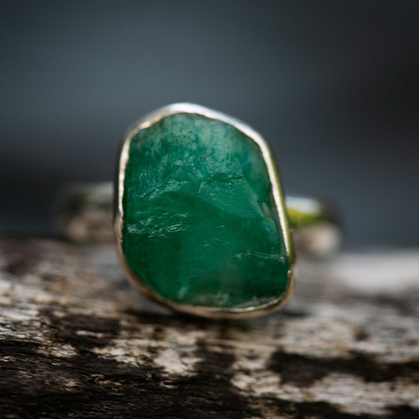 Raw Emerald Ring - Etsy