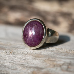 Star Ruby Ring 8 Star Ruby and Sterling Silver Ring Size 8 Ruby Ring Star Ruby Ruby Jewelry Star ...
