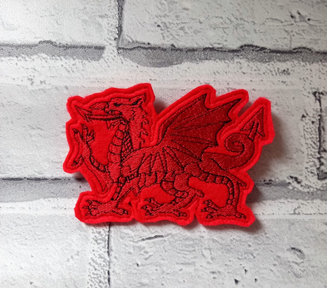 Welsh Dragon Brooch, Dragon Brooch, Dragon Pin, Felt Brooches, Dragon ...