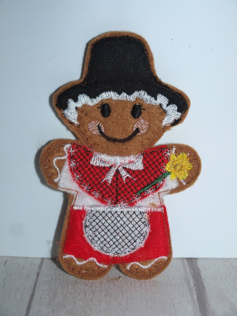 Welsh Lady Brooch Welsh gift Welsh Lady pin Welsh | Etsy