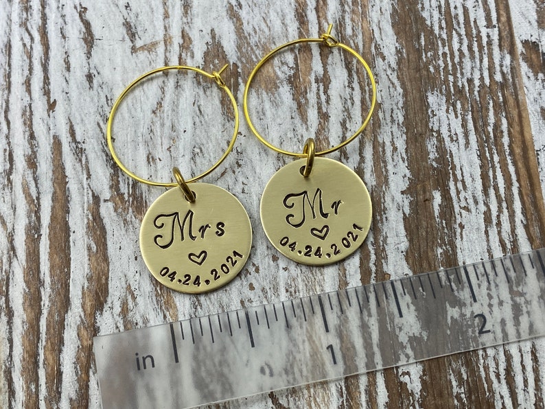 SET of TWO Mr & Mrs Glass Charms Wedding Glass Charms Bride | Etsy