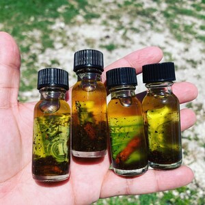 Money Drawing Oil , Money, Money! Oil , Abundance Oil, Spell Oil ...