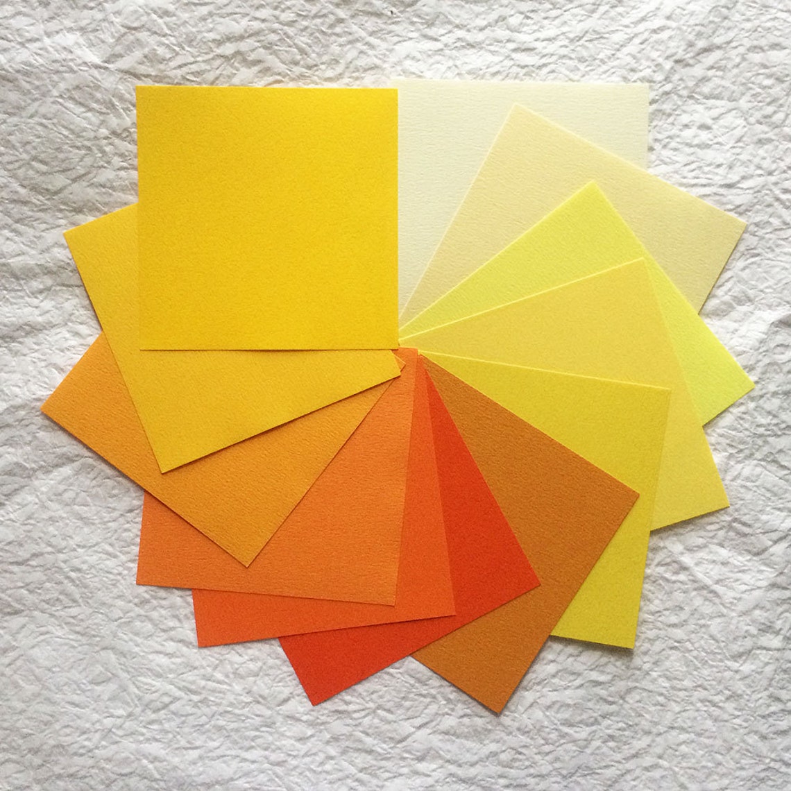 Set of 12 Origami Roses Yellow Shades Tant Paper for - Etsy