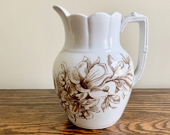 Vintage White Pitcher Aesthetic Movement With Magnolia Flowers 32 Oz ...