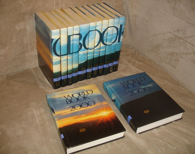 Partial Set of Vintage 2000 Millennium the World Book Encyclopedias for ...