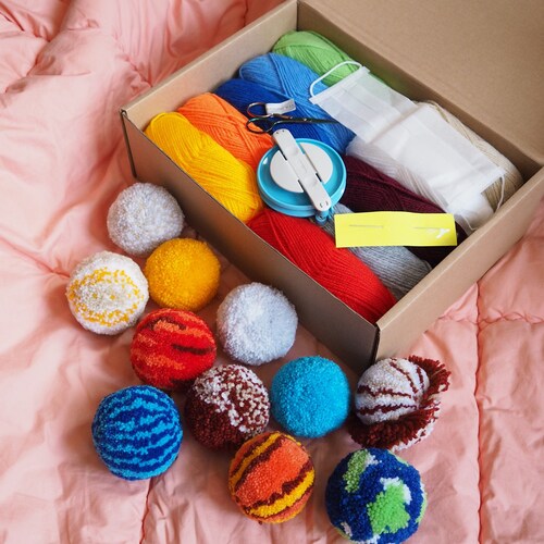 Solar System Pom Pom DIY Craft Kit - Etsy UK