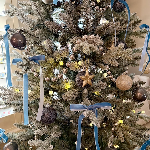 Christmas Tree Bows - Etsy