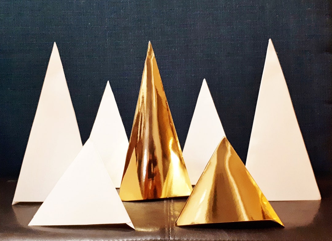 3D Paper Triangle Pyramids - Centrepieces - Event Decor - Etsy