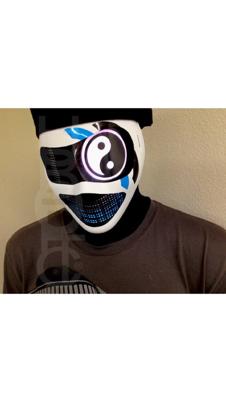 HUBOPTIC® Custom Robot Mask Cyborg LED Stage Mask Theatre | Etsy