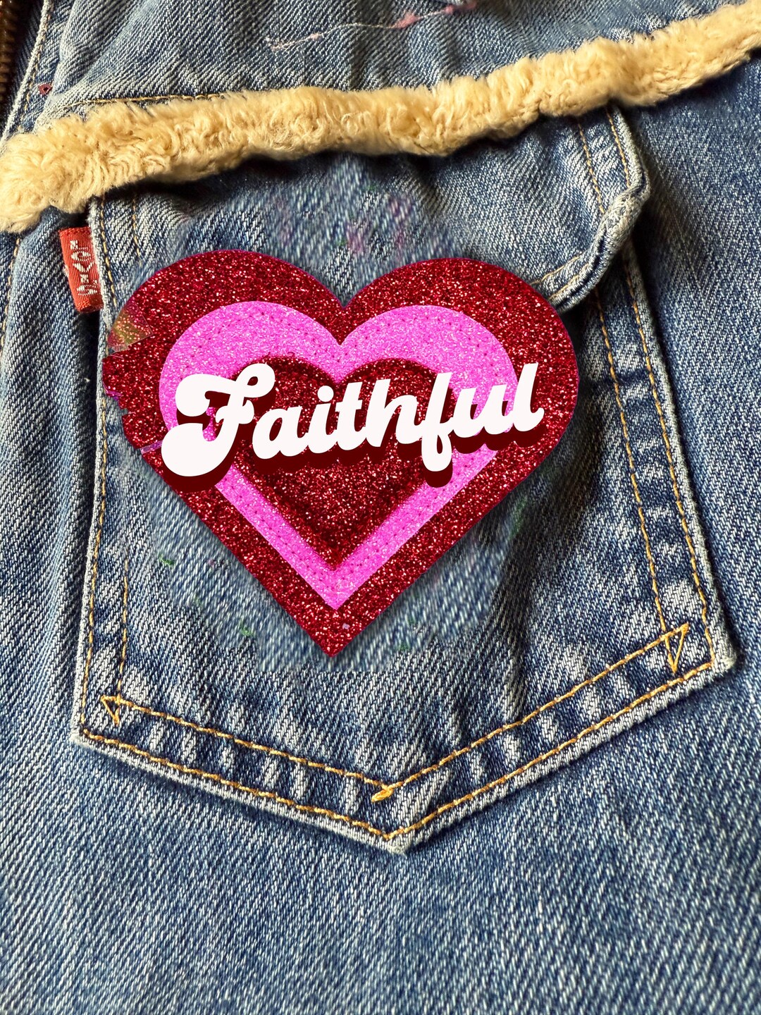 The Traitors Faithful Pink and Red Heart Glitter Badge: I Am a Faithful ...