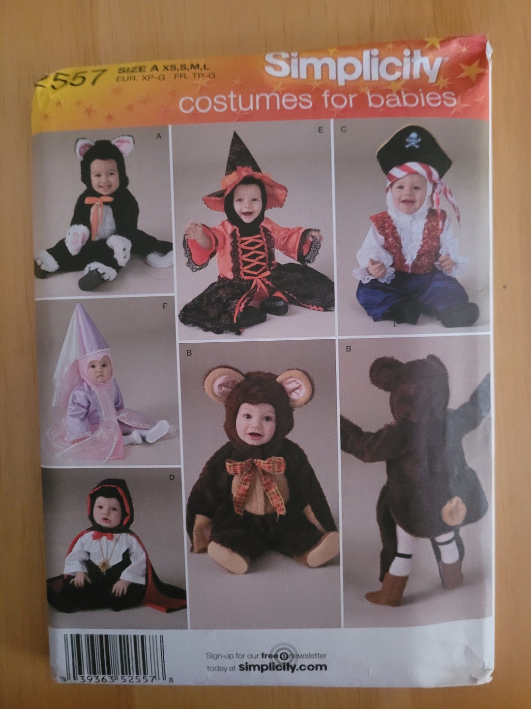 Simplicity 2557 Baby Costume Pattern Witch, Pirate, Count Dracula ...