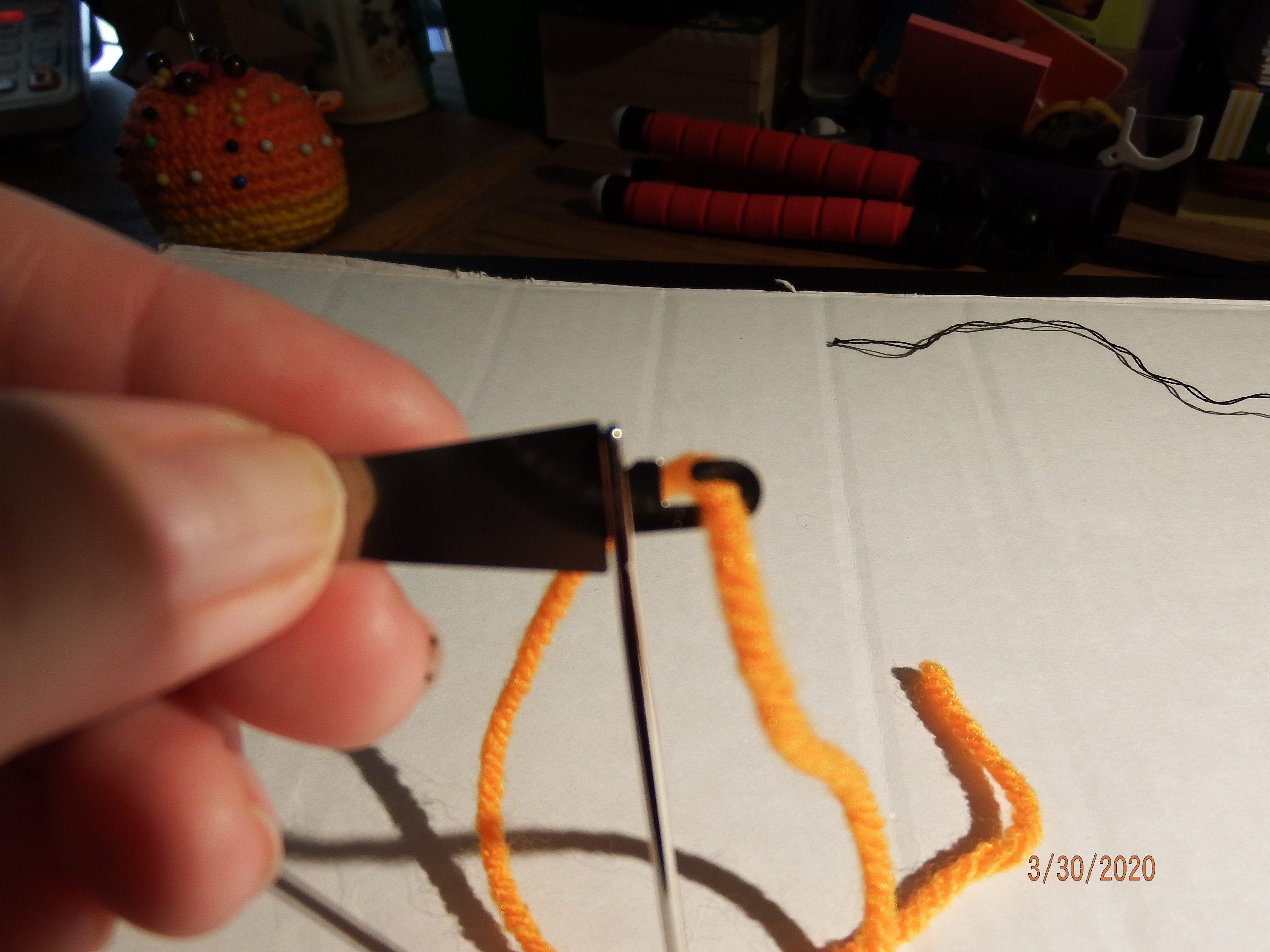 Needle Threader for Cross Stitch, Crochet, Knit, Needlepoint and ...